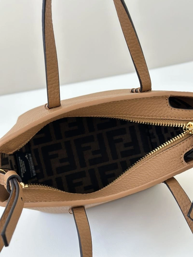 Low-cost Fendi Shopping Bags