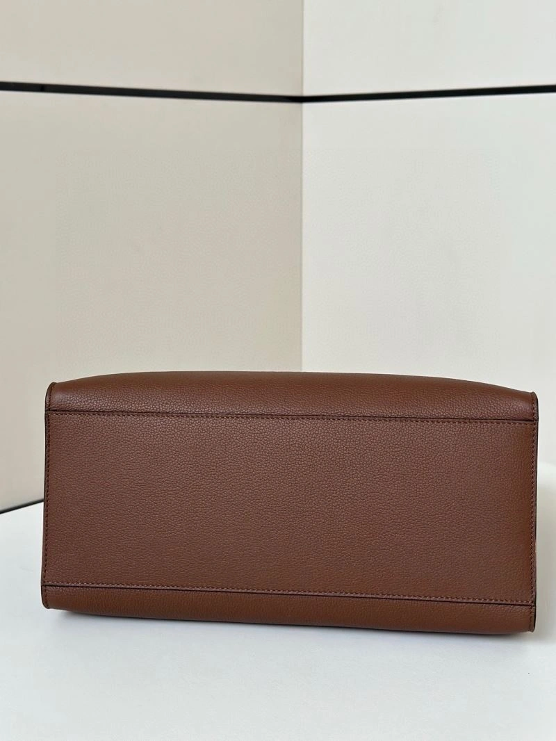 Top match Fendi Shopping Bags