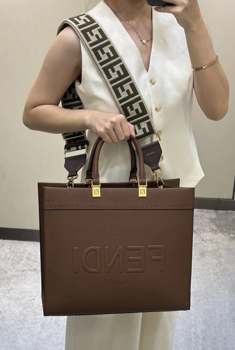 Top match Fendi Shopping Bags