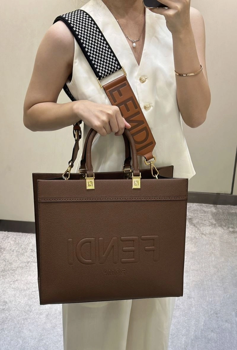 Top match Fendi Shopping Bags