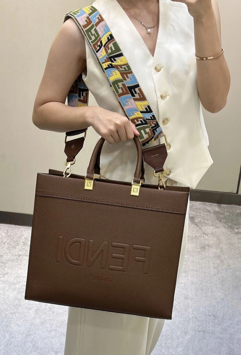 Top match Fendi Shopping Bags