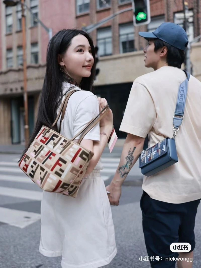 Top match Fendi Shopping Bags