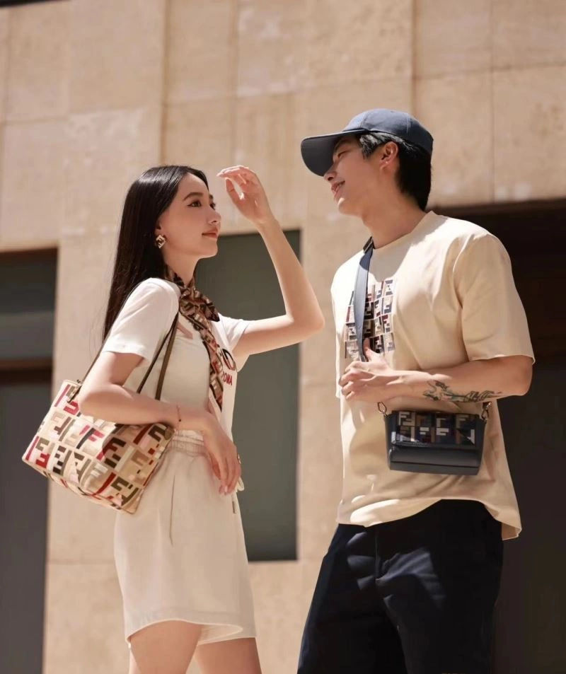 Top match Fendi Shopping Bags