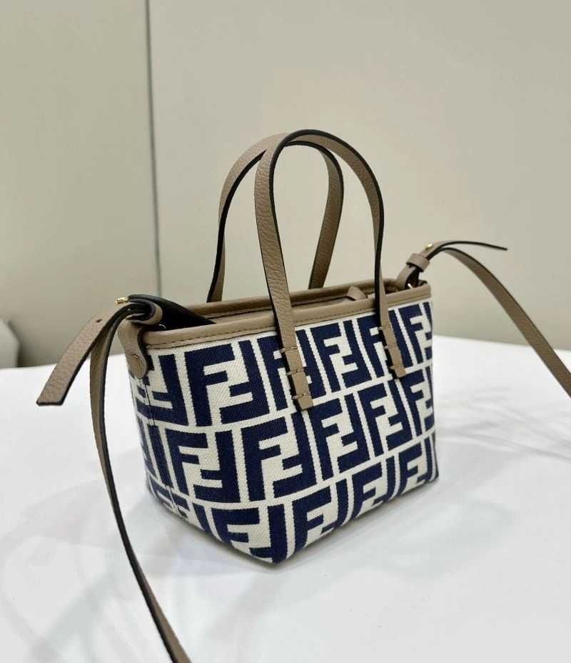 1:1 copy Fendi Shopping Bags