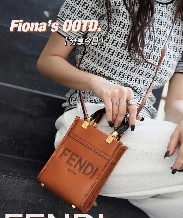 Discounted Fendi Shopping Bags