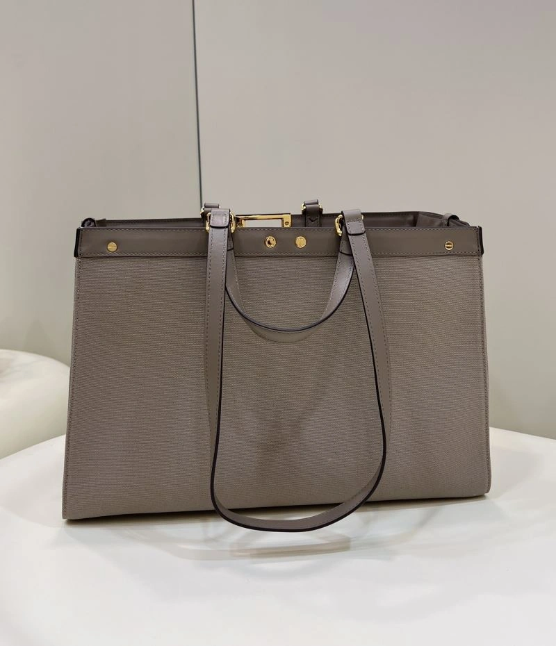 Reasonably priced Fendi Shopping Bags