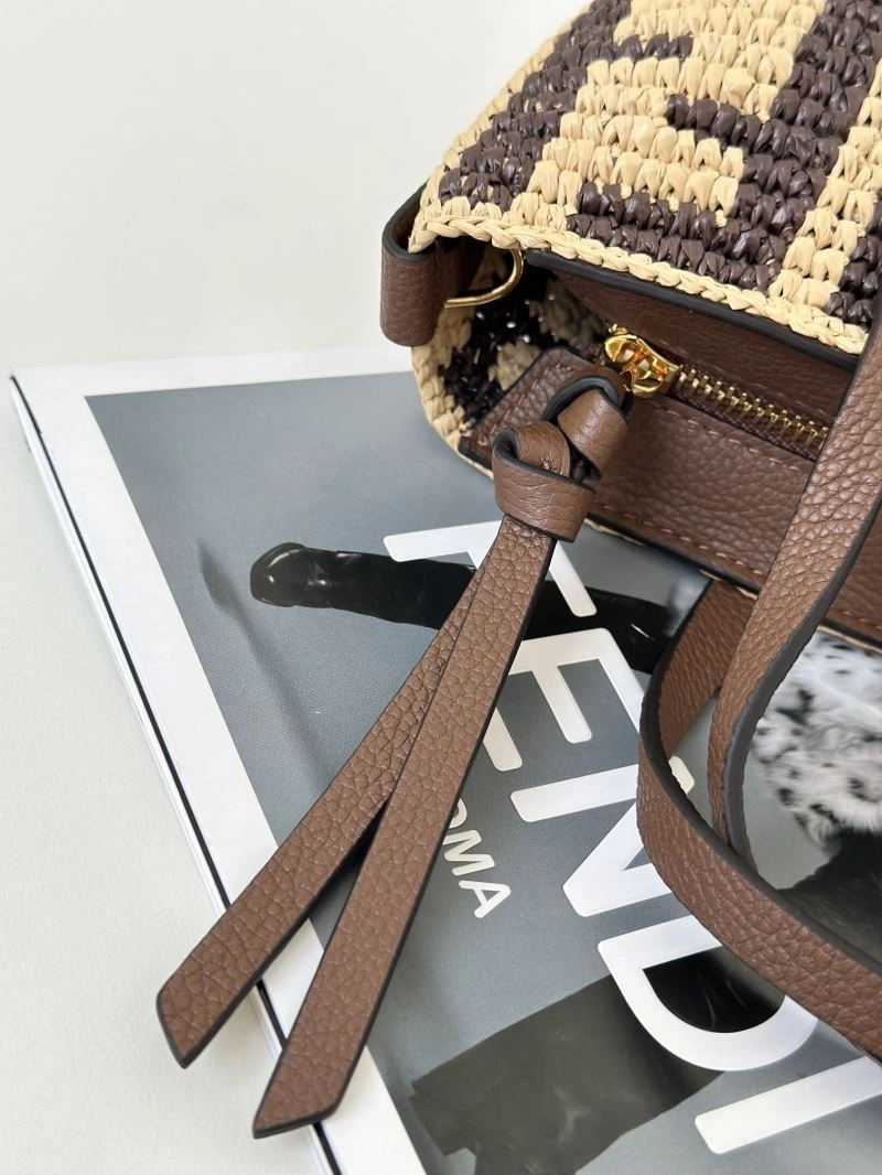 Low-cost Fendi Shopping Bags