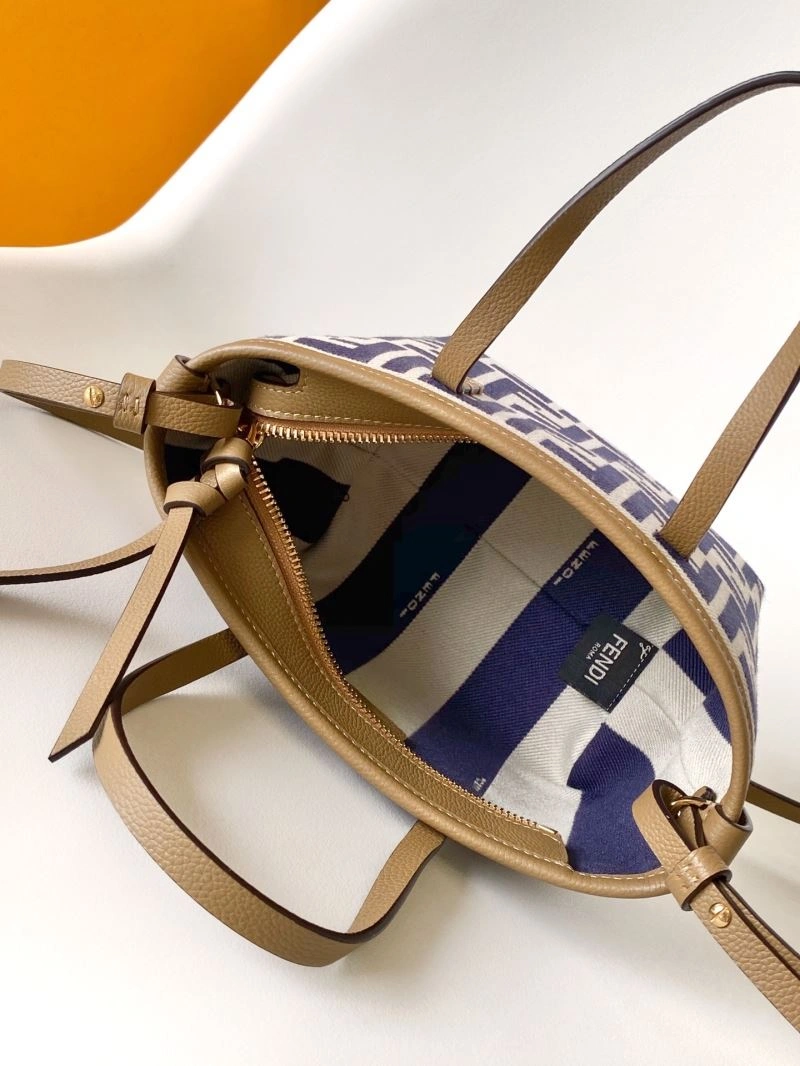 Top match Fendi Shopping Bags