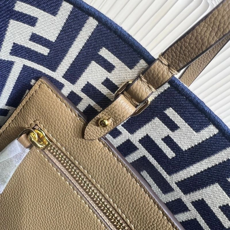 Precise copy Fendi Shopping Bags