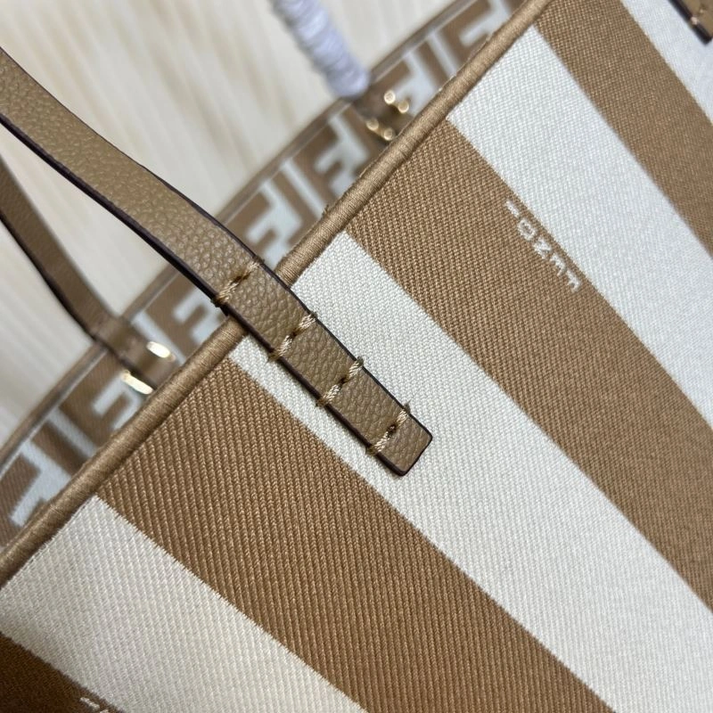 Low-cost Fendi Shopping Bags
