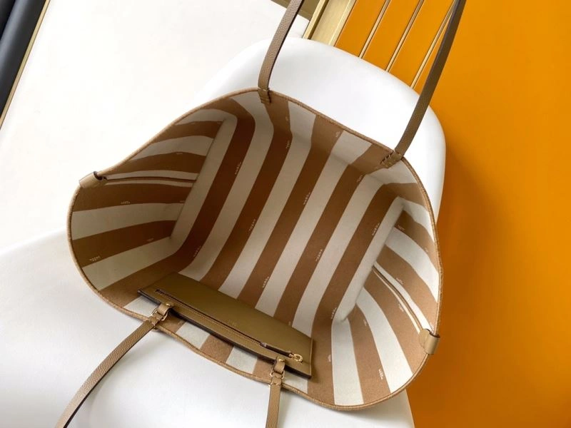 High fidelity Fendi Shopping Bags