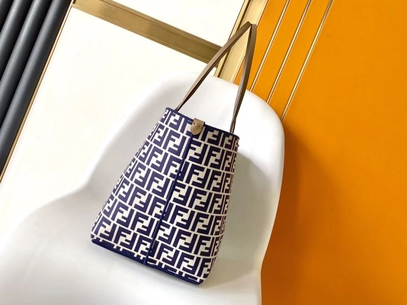 High fidelity Fendi Shopping Bags