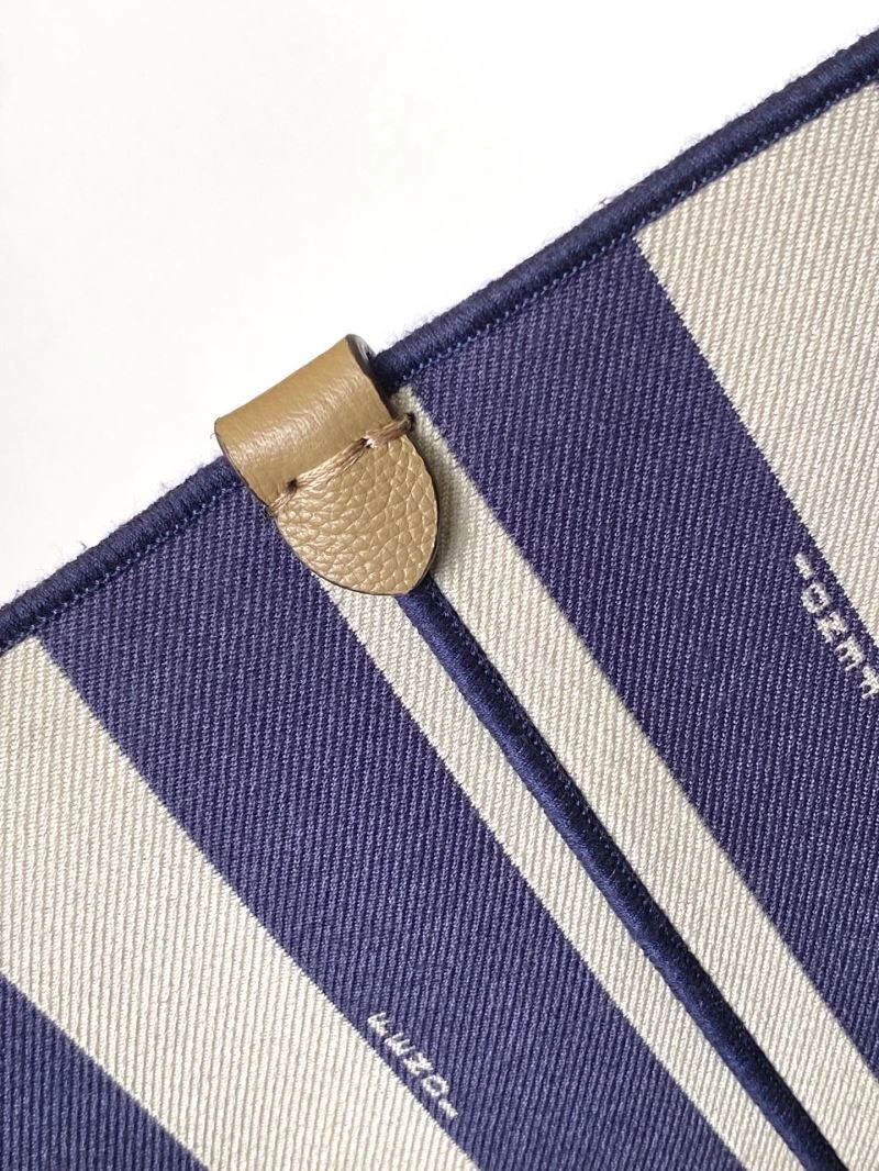 High fidelity Fendi Shopping Bags