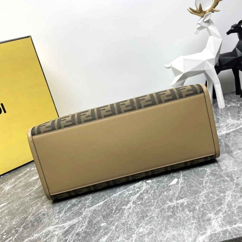 Brand-authenticated Fendi Shopping Bags