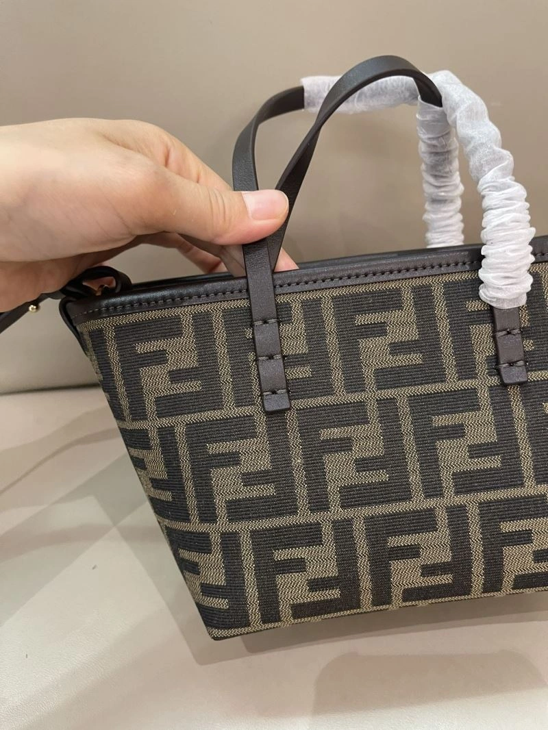 Inexpensive Fendi Shopping Bags
