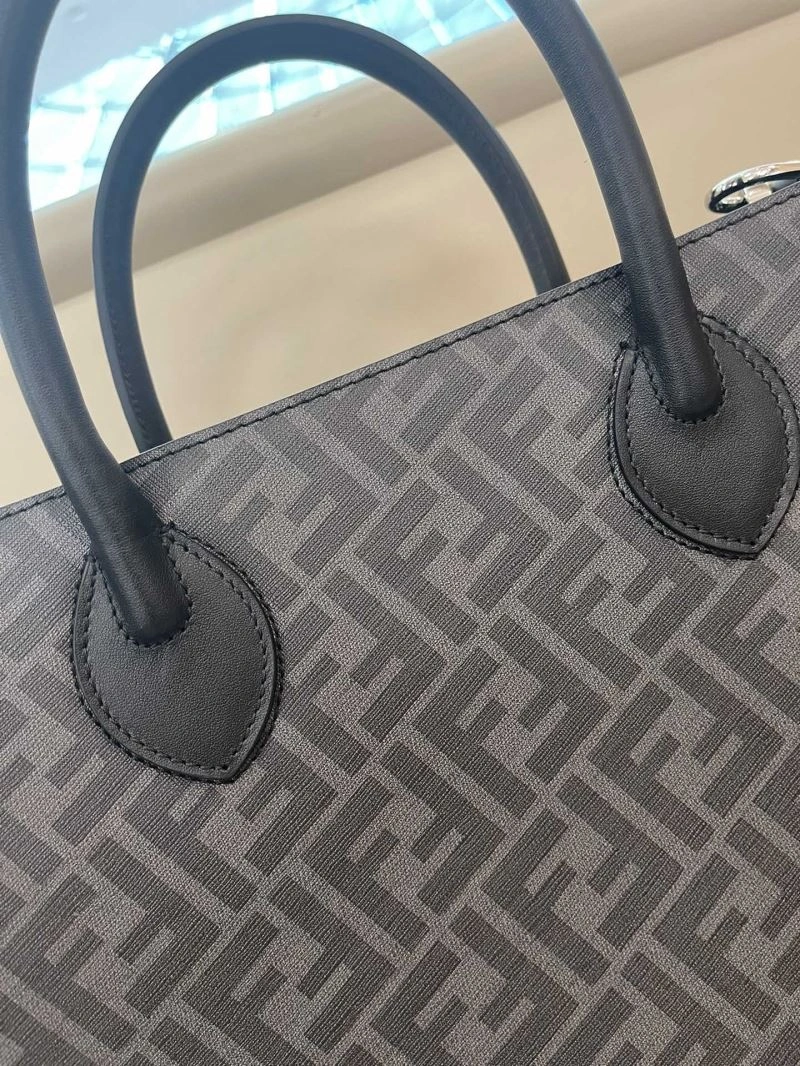 Reasonably priced Fendi Shopping Bags