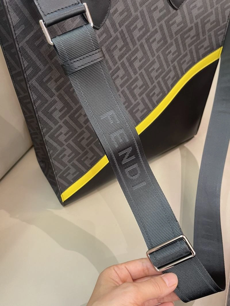 Reasonably priced Fendi Shopping Bags