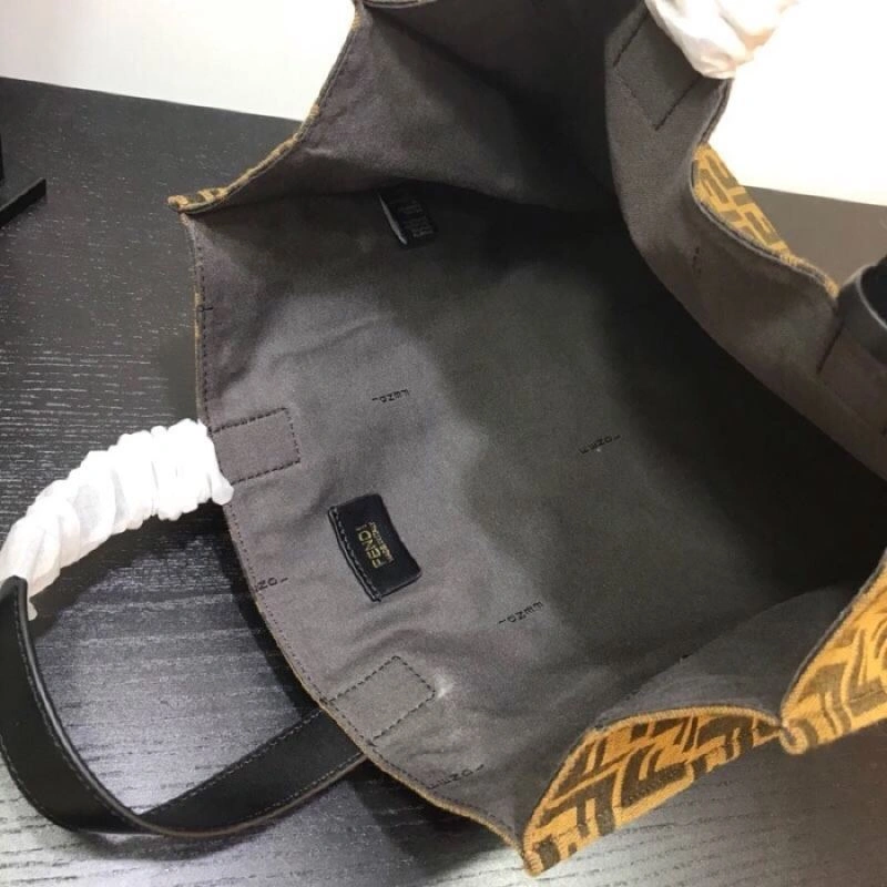 1:1 copy Fendi Shopping Bags