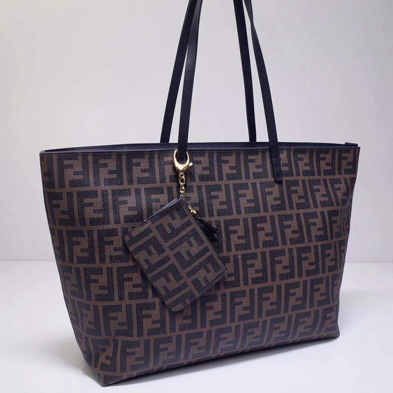 Top mirror Fendi Shopping Bags