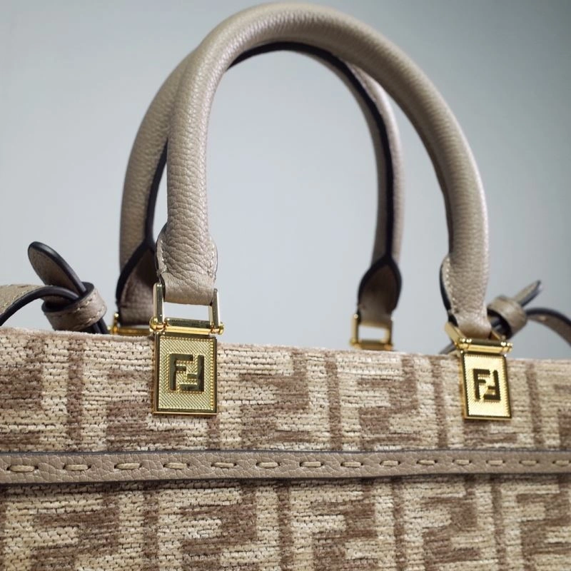 Mirror quality Fendi Shopping Bags