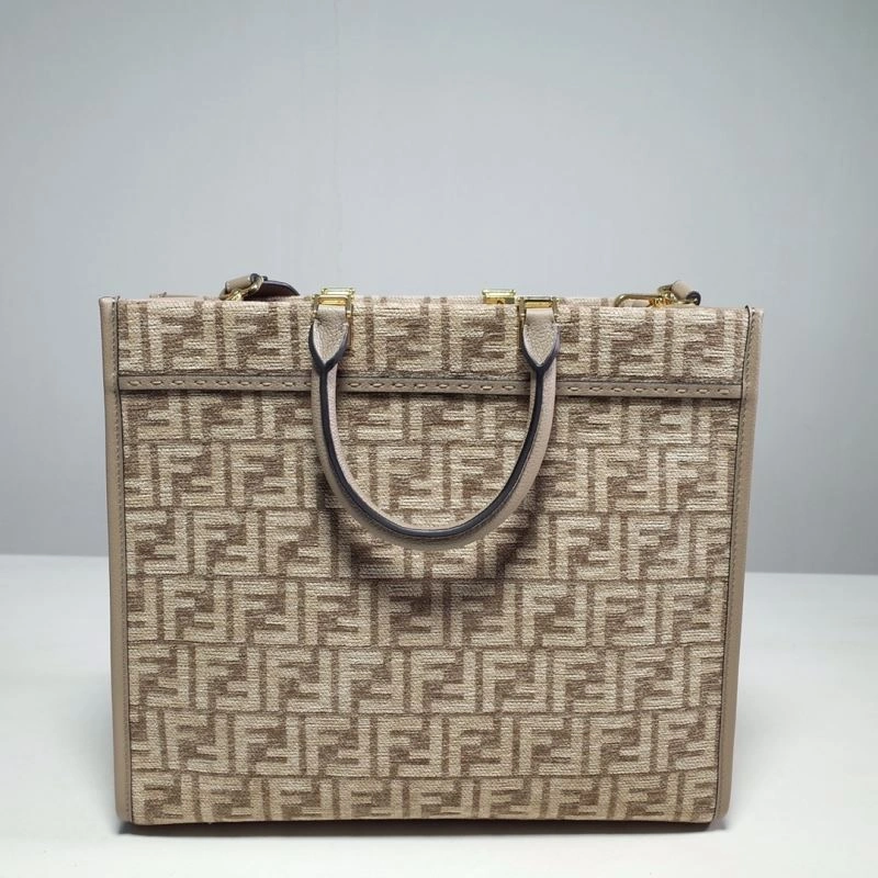 Low-cost Fendi Shopping Bags