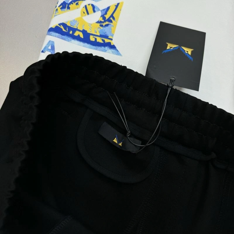 Precise copy Fendi Short Pants