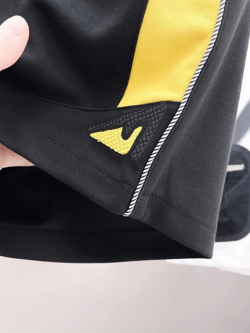 Top mirror Fendi Short Pants