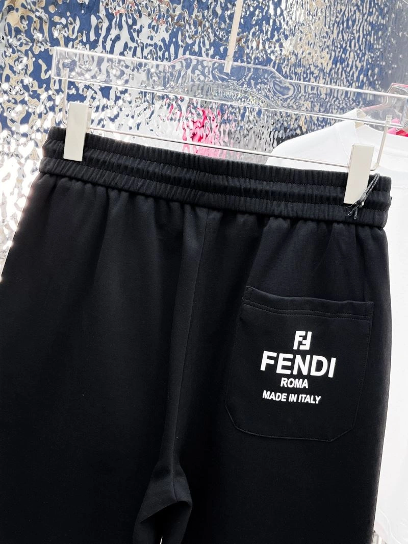 Brand-authenticated Fendi Short Pants