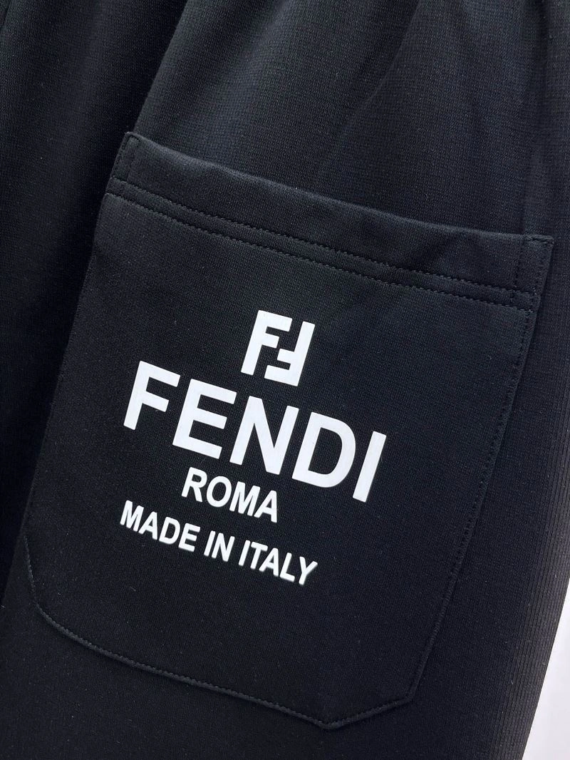 Brand-authenticated Fendi Short Pants