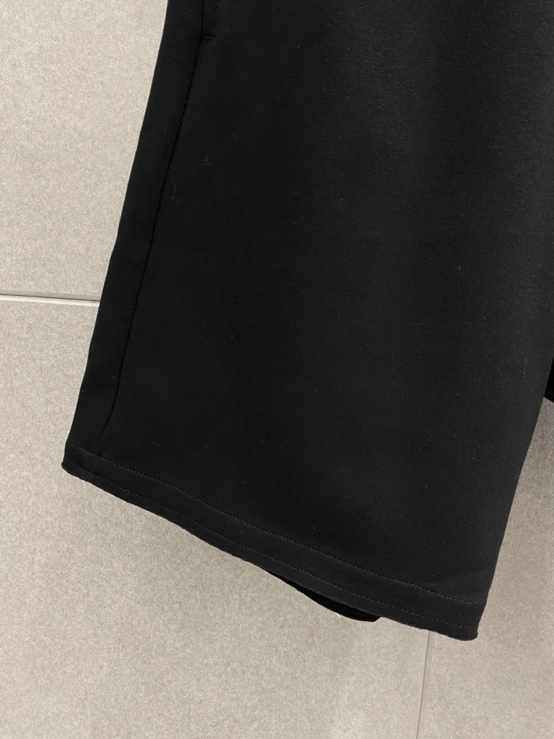 Official Fendi Short Pants