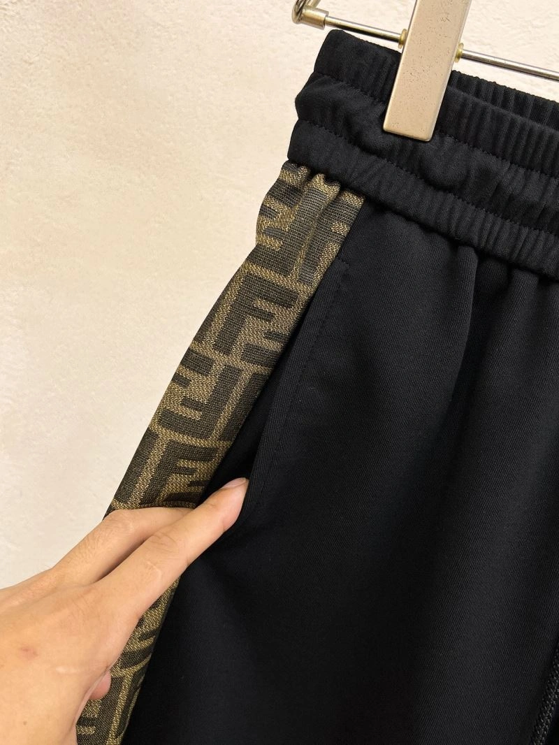 Brand-authenticated Fendi Short Pants