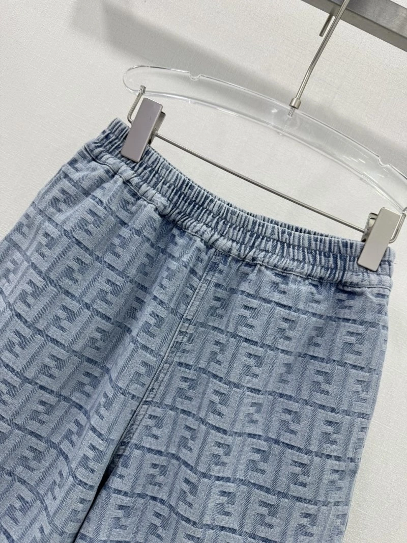 Top mirror Fendi Short Pants