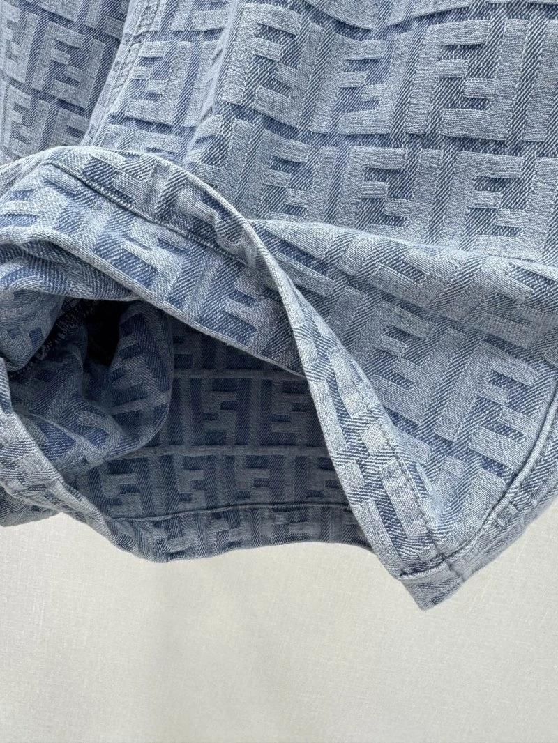 Top mirror Fendi Short Pants