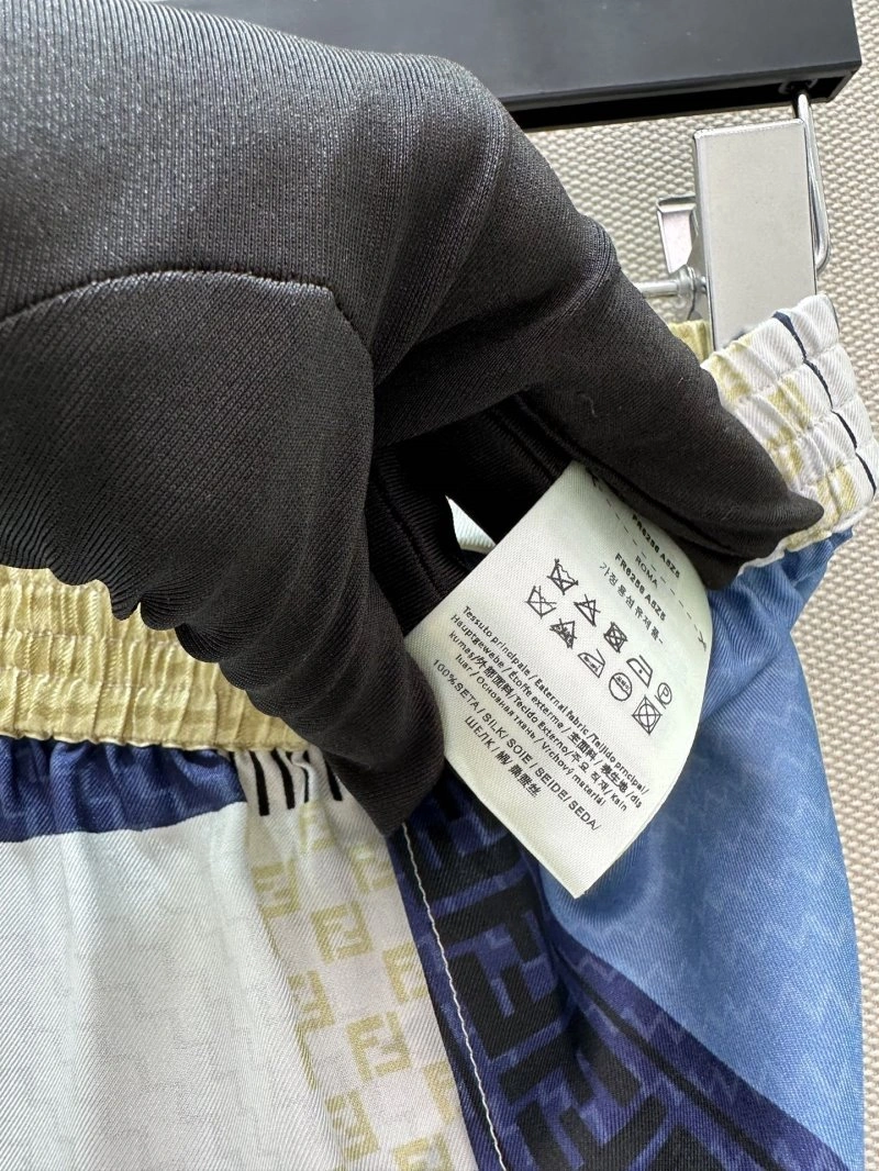 Accurate model Fendi Short Pants