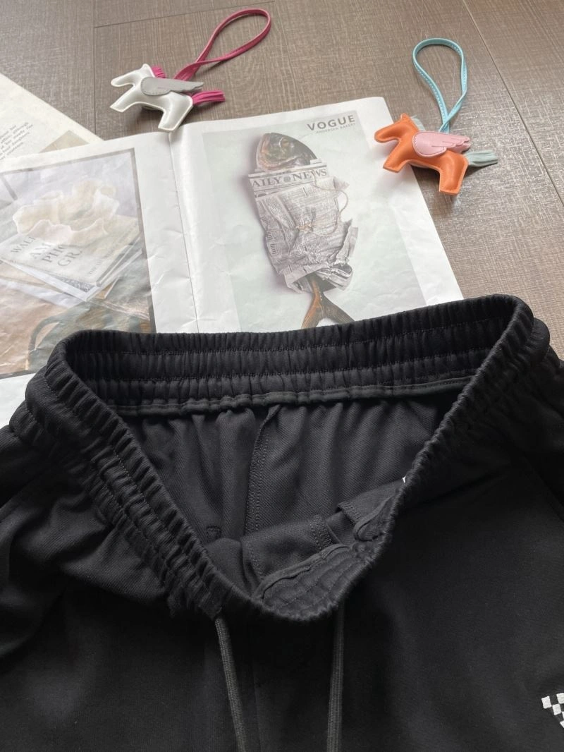 Budget-friendly Fendi Short Pants