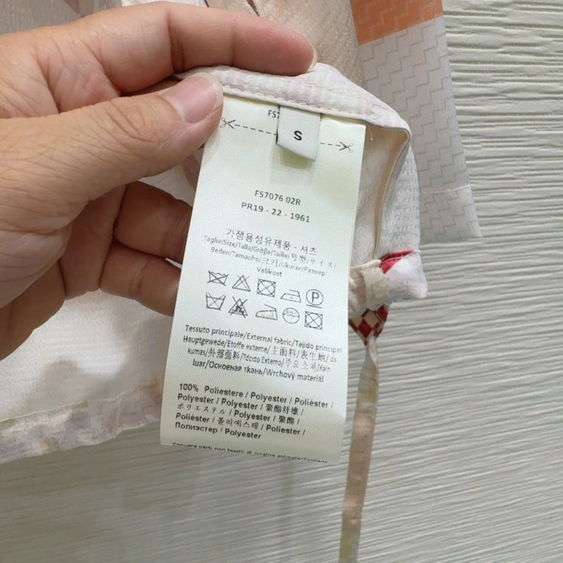 1:1 copy Fendi Short Suits