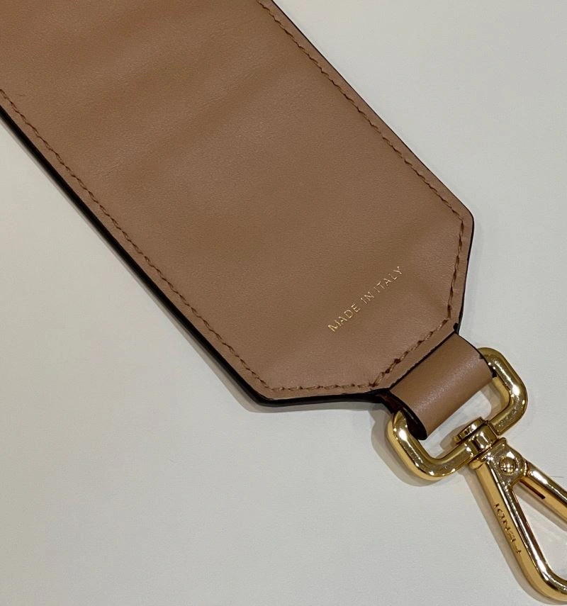 Low-cost Fendi Shoulder Straps