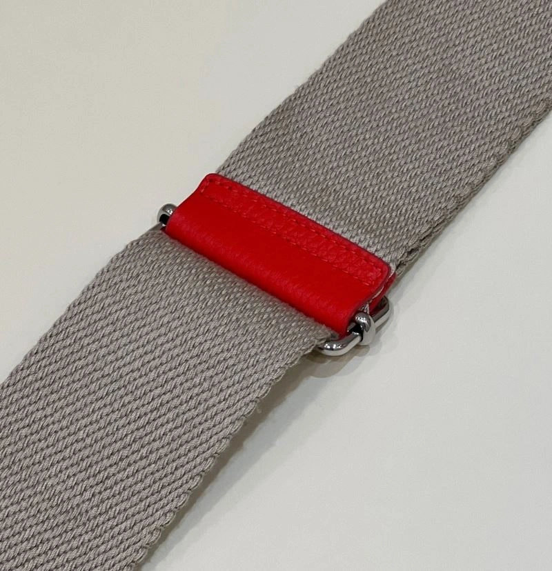 Low-cost Fendi Shoulder Straps
