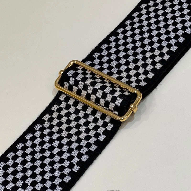 Indistinguishable Fendi Shoulder Straps