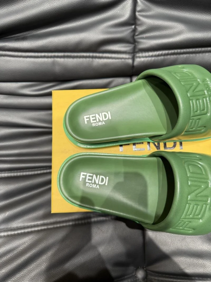Official Fendi Slippers