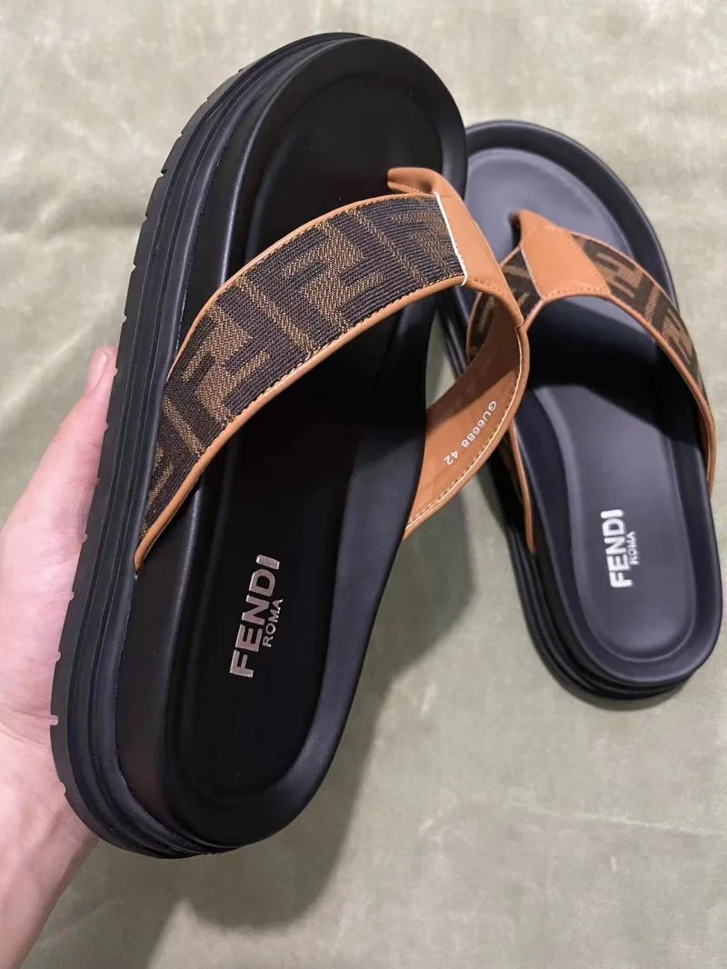Brand-authenticated Fendi Slippers