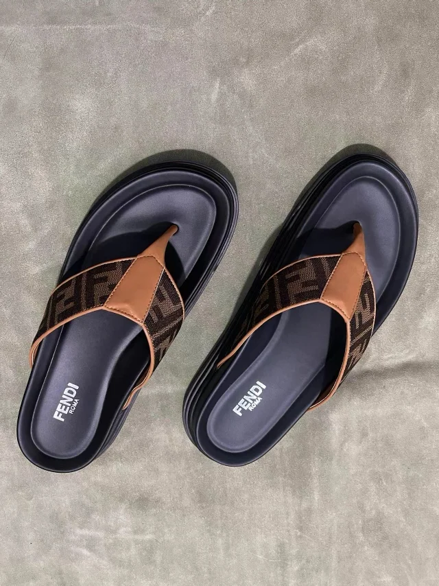 Brand-authenticated Fendi Slippers
