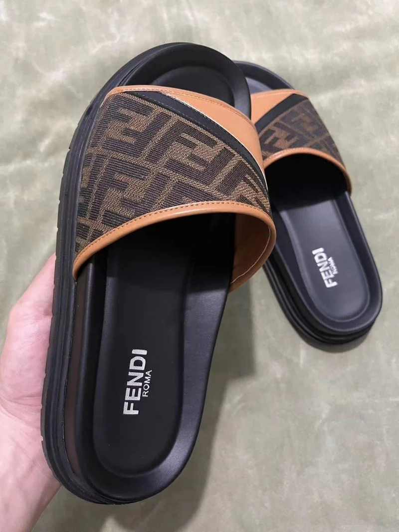 Bargain Fendi Slippers