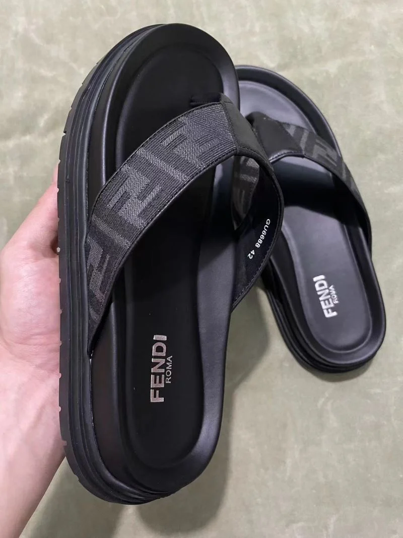 Cut-rate Fendi Slippers