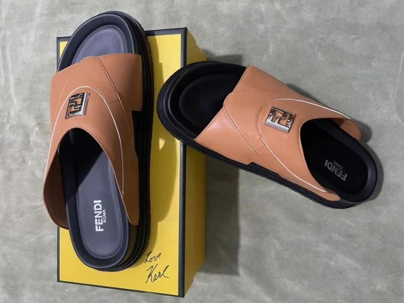 Official Fendi Slippers