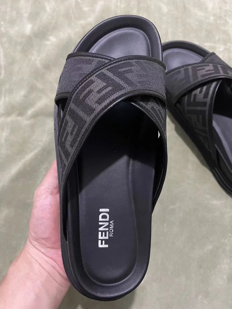Discounted Fendi Slippers
