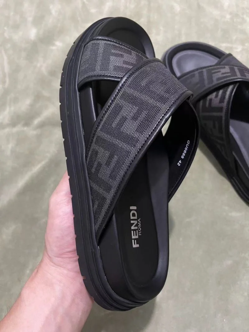 Discounted Fendi Slippers