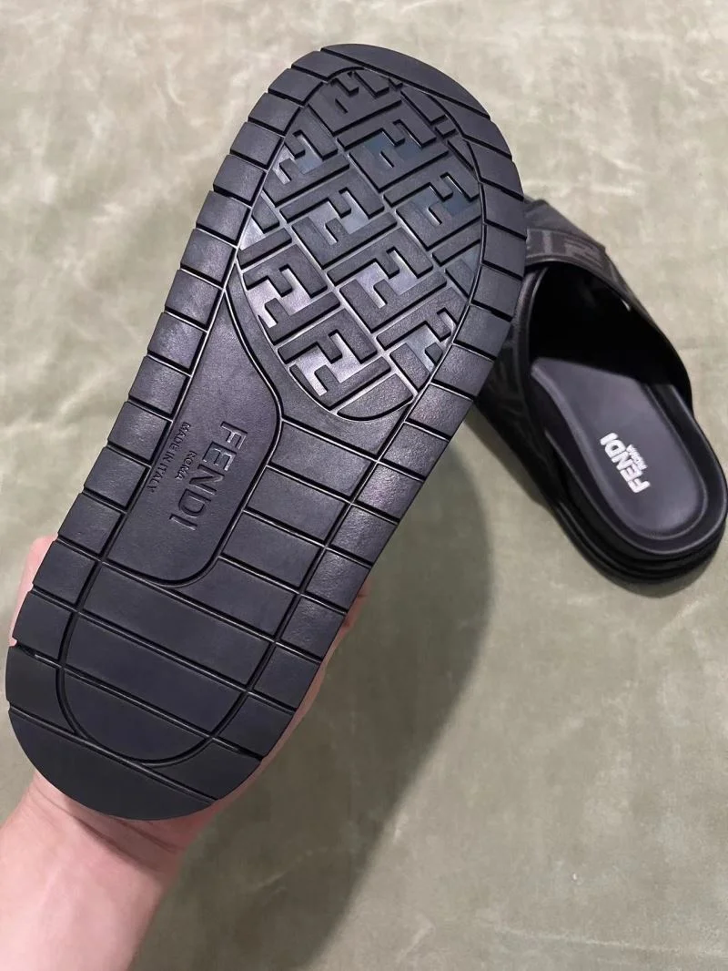 Discounted Fendi Slippers