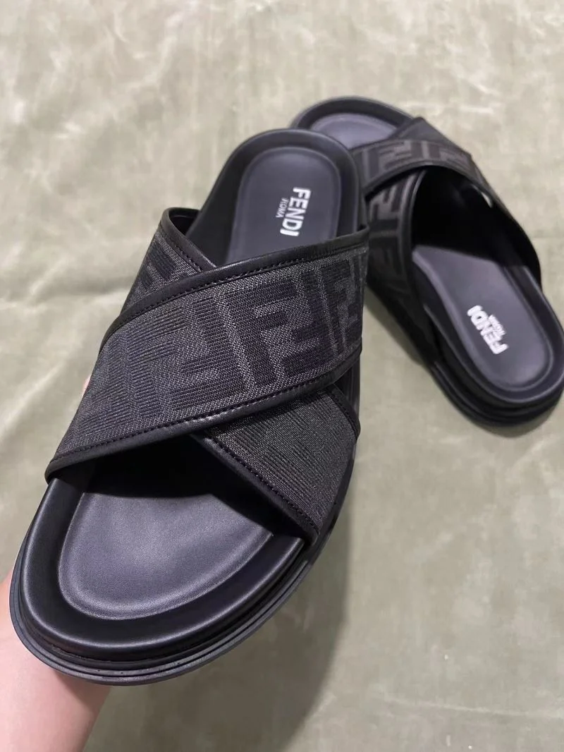 Discounted Fendi Slippers