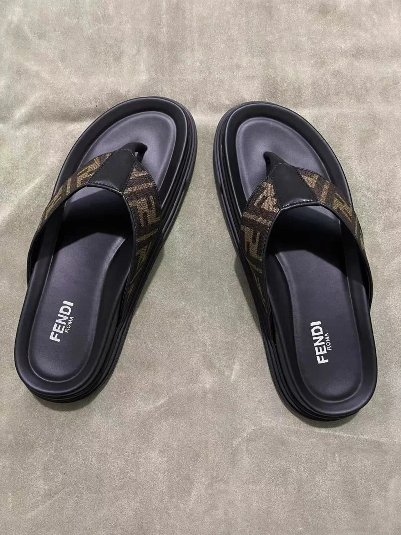 Top match Fendi Slippers